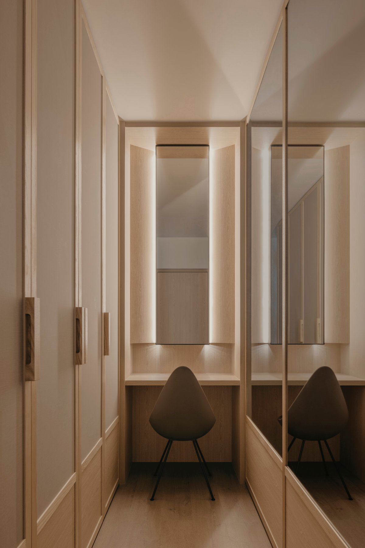 YinjiSpace - Right Angle Studio x The Rasidence